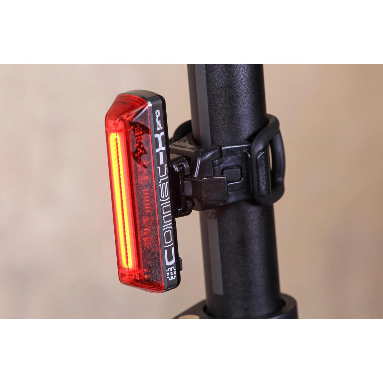 MOON COMET-X Rear Light – Saint Cloud
